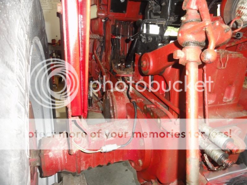 IH row crop 656 rebuild/ restoration - Technical IH Talk - Red Power ...