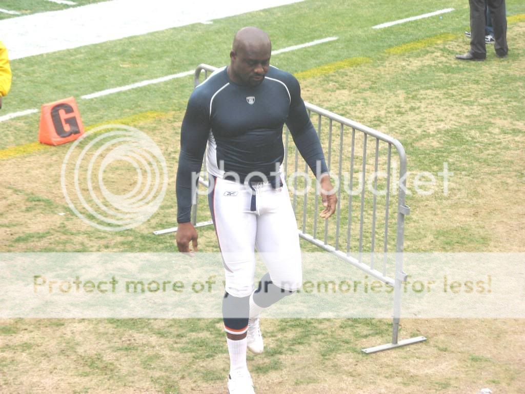 Broncos-Panthers Pics