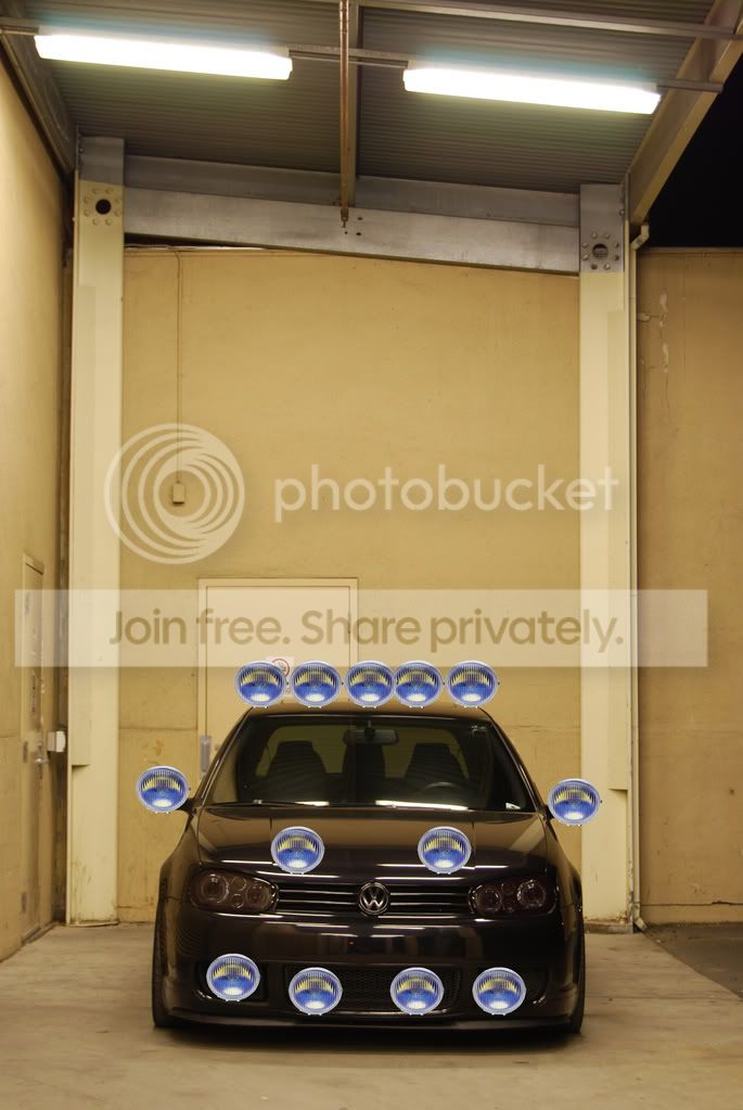 Hella fogs on .:R | VW Vortex - Volkswagen Forum